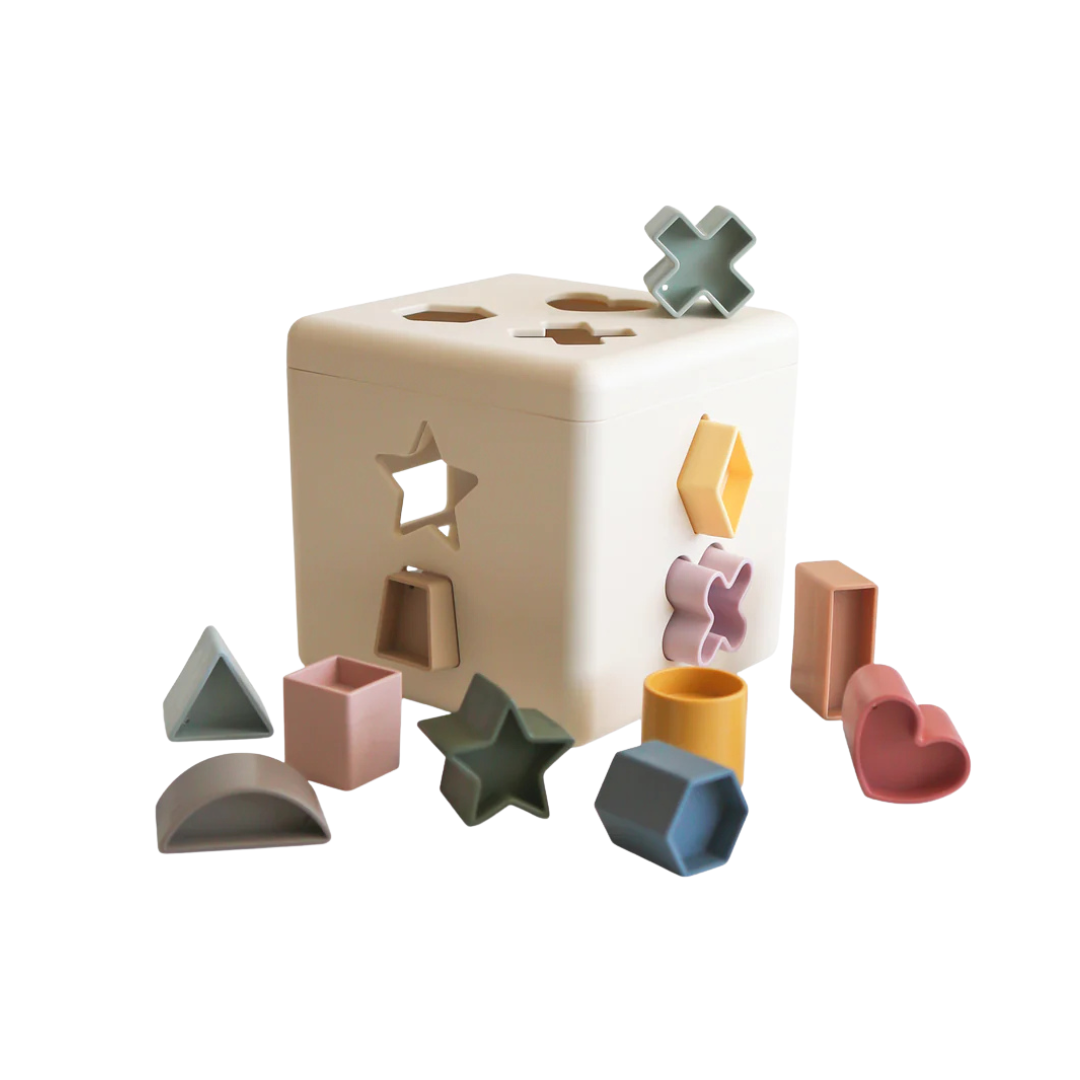 Original Shape Sorting Box – Pink Antlers