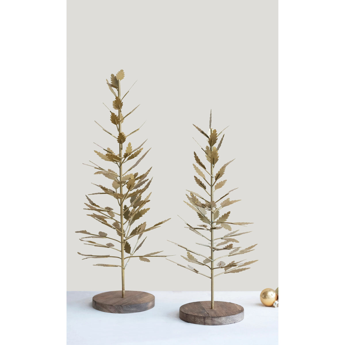 Gold Leaf Tree – Pink Antlers