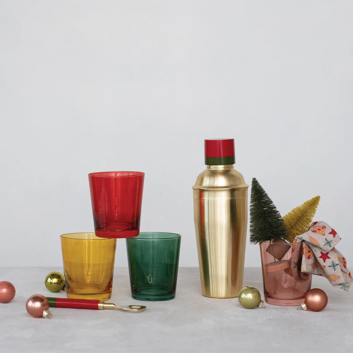 Holiday Cocktail Shaker – Pink Antlers